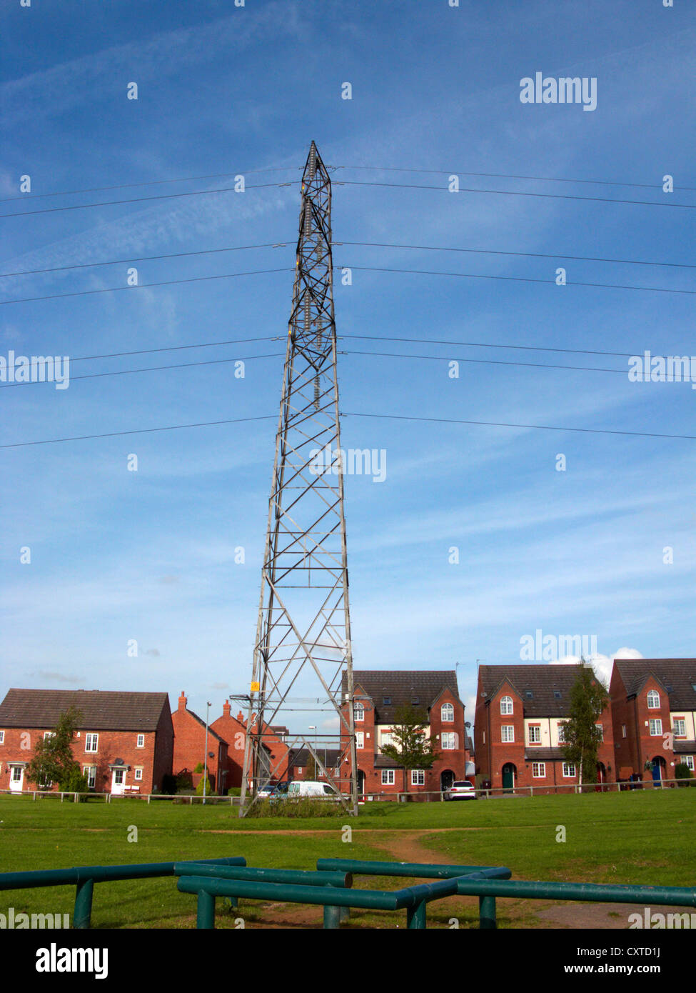 Electricity transmission tower hi-res stock photography and images - Alamy