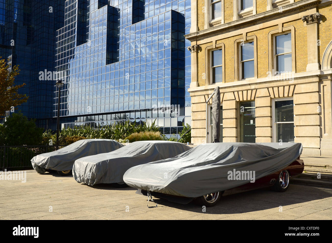 Cars Covered up Stock Photo - Alamy