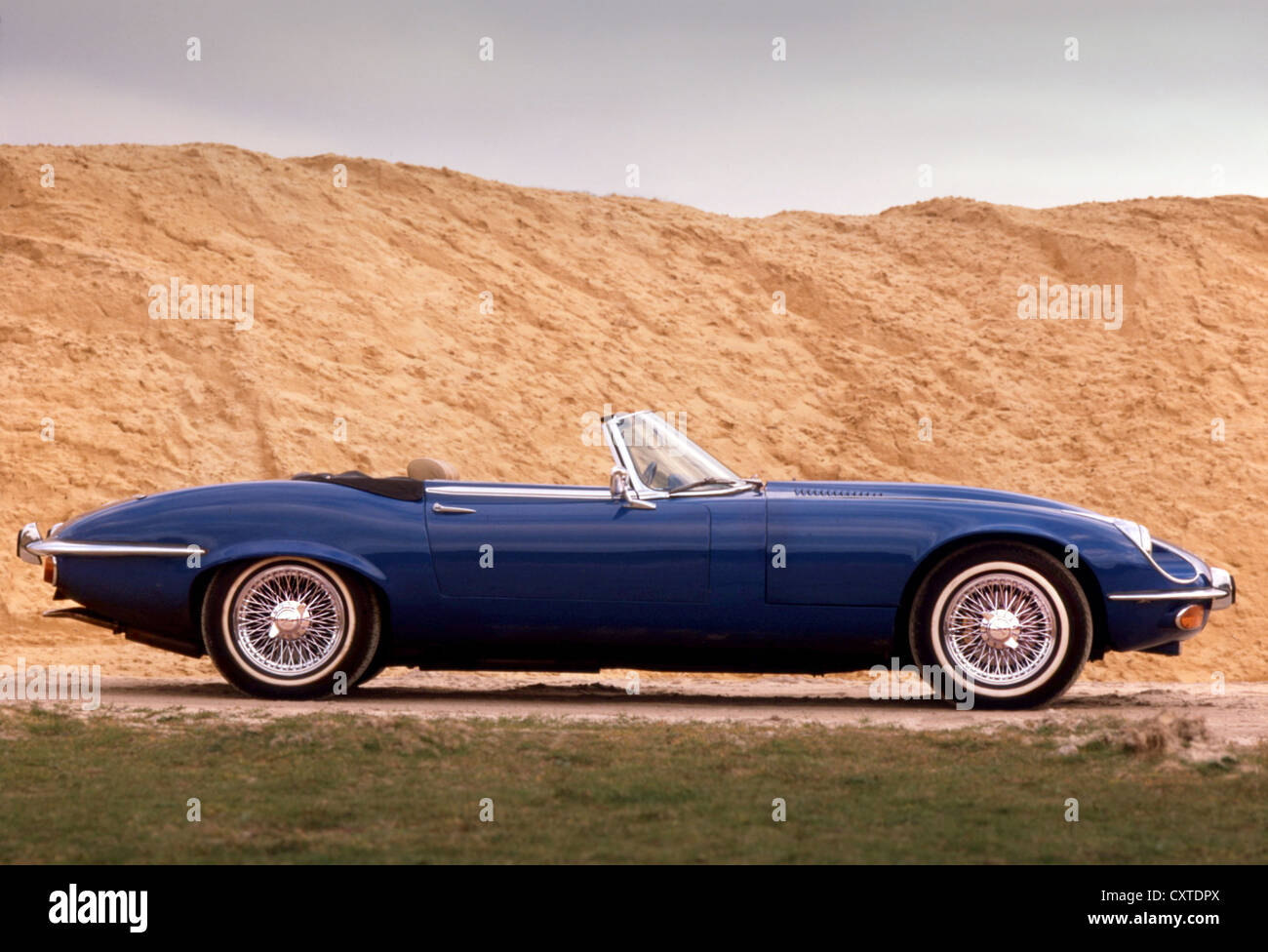 1972 Jaguar E type convertible V12 Stock Photo - Alamy