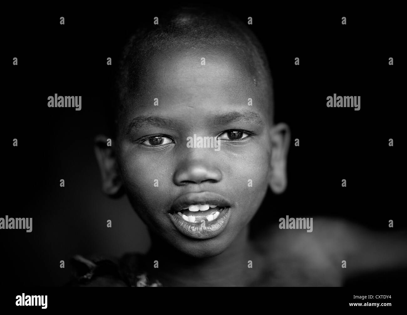 Suri Tribe Boy, Kibish, Omo Valley, Ethiopia Stock Photo - Alamy