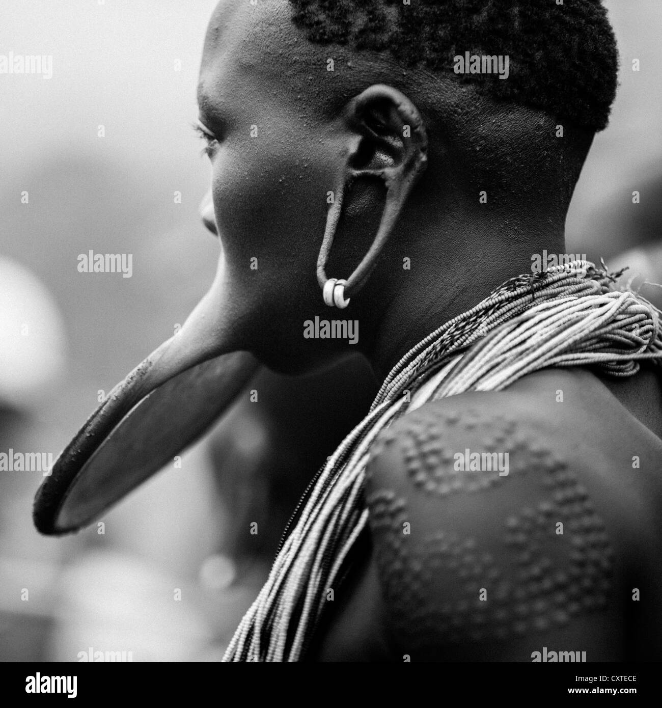 Scarification Africa High Resolution Stock Photography and Images - Alamy