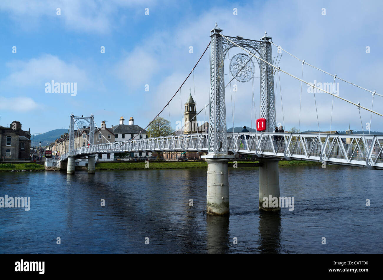 dh River Ness INVERNESS INVERNESSSHIRE River Ness footbridge suspension ...