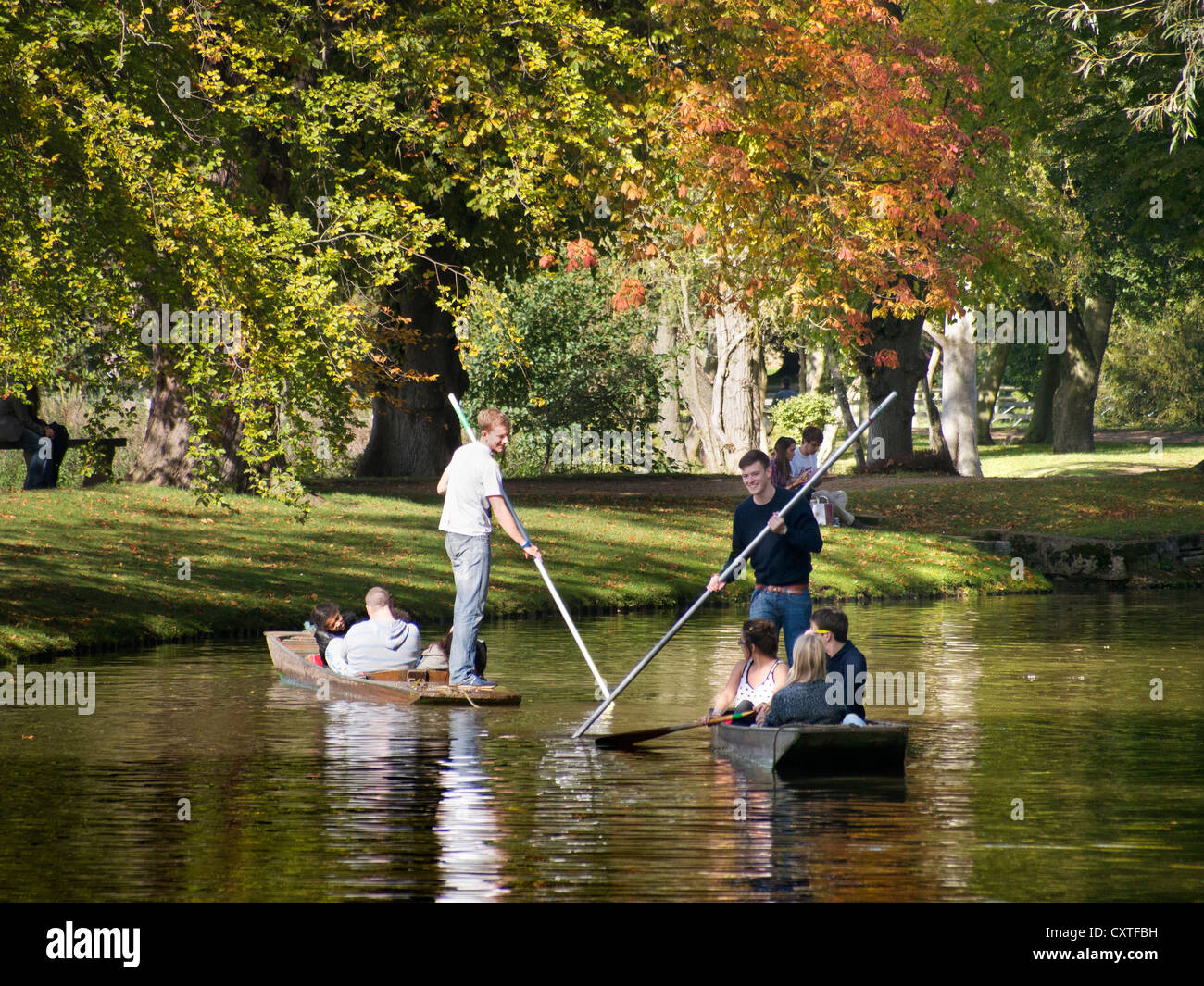 Punting on the Cherwell, Oxford, early Autumn 3 Stock Photo - Alamy