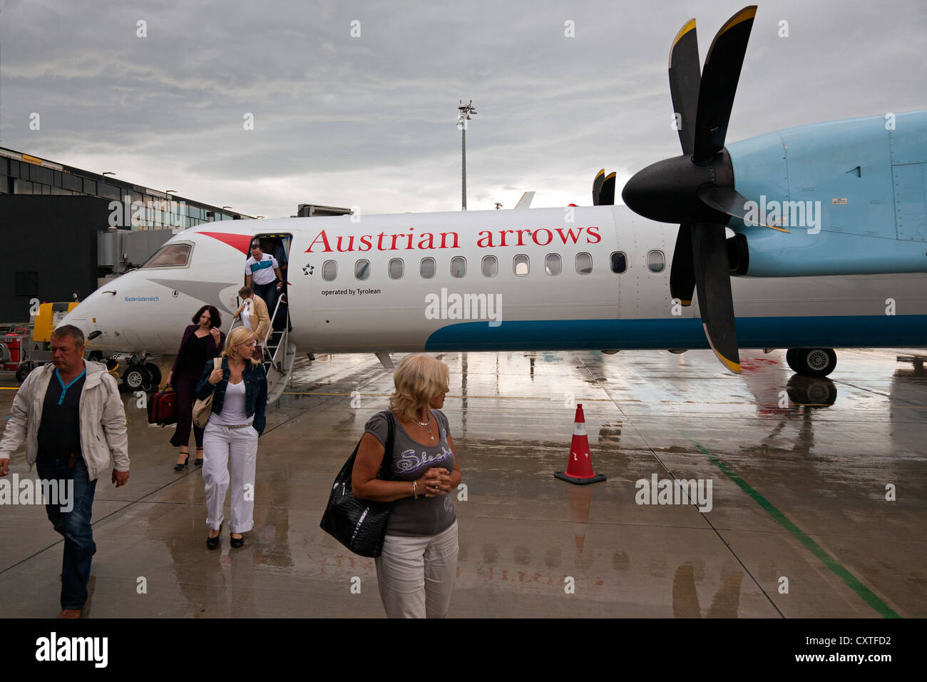 Austrian Airlines aeroplane on tarmac at airport, Vienna, Austria Stock ...