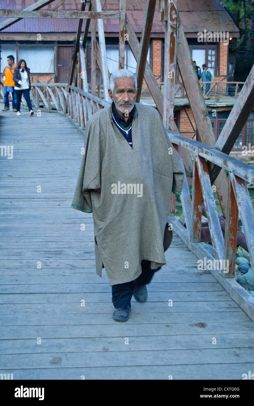 Lidder river pahalgam kashmir india hi-res stock photography and images ...