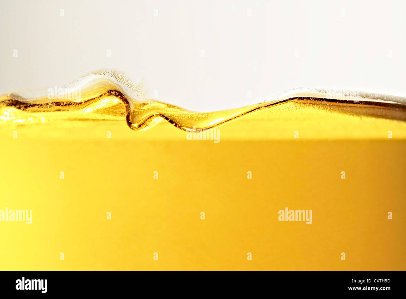 Oil And Water In Glass High Resolution Stock Photography and Images - Alamy