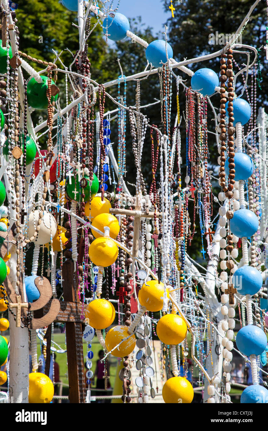 Rosary tree hi-res stock photography and images - Alamy