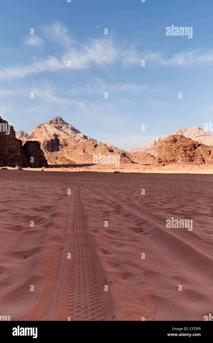 Tyre Tracks in the Sand, Wadi Rum, Jordan Stock Photo - Alamy