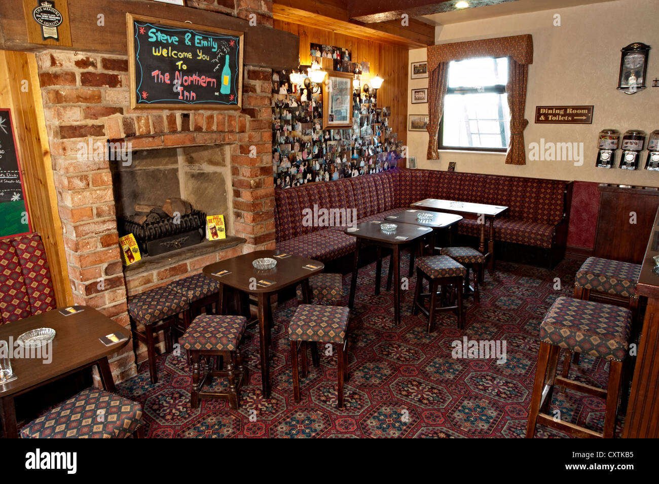 the northern inn pub interior Stock Photo - Alamy