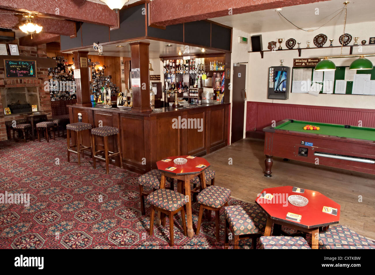 the northern inn pub interior Stock Photo - Alamy