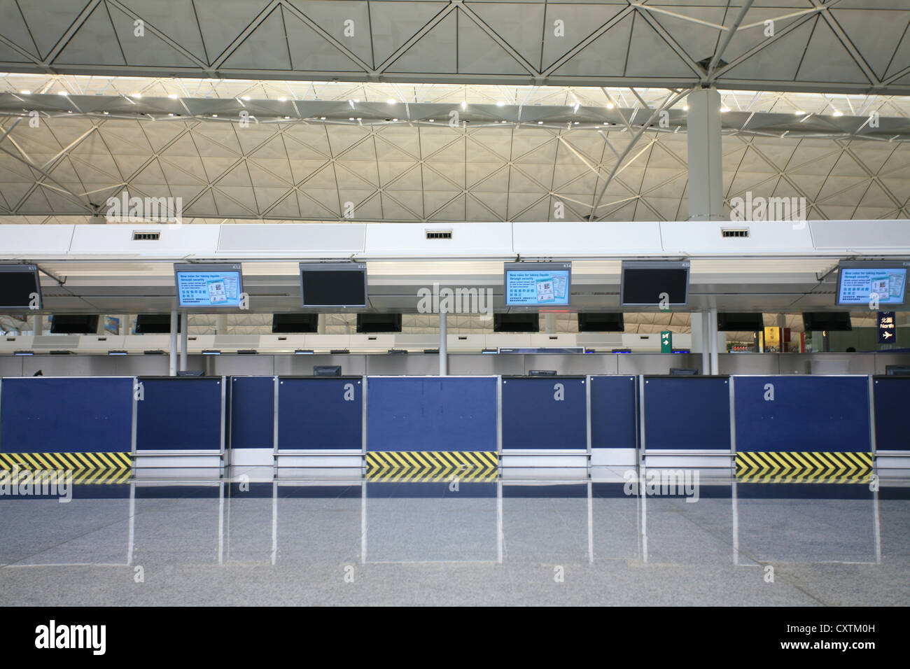 Screen counters hi-res stock photography and images - Alamy