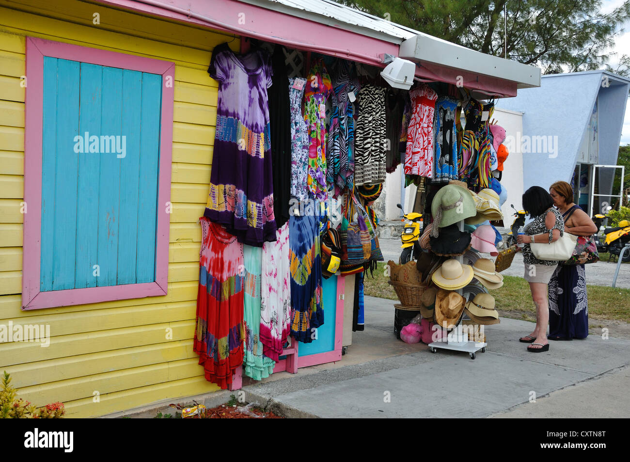 Shops in Straw Market, Freeport, Bahamas Stock Photo - Alamy