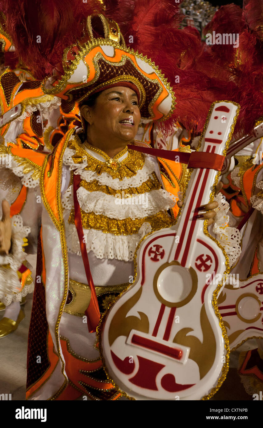 Carnival brazil rio hi-res stock photography and images - Alamy