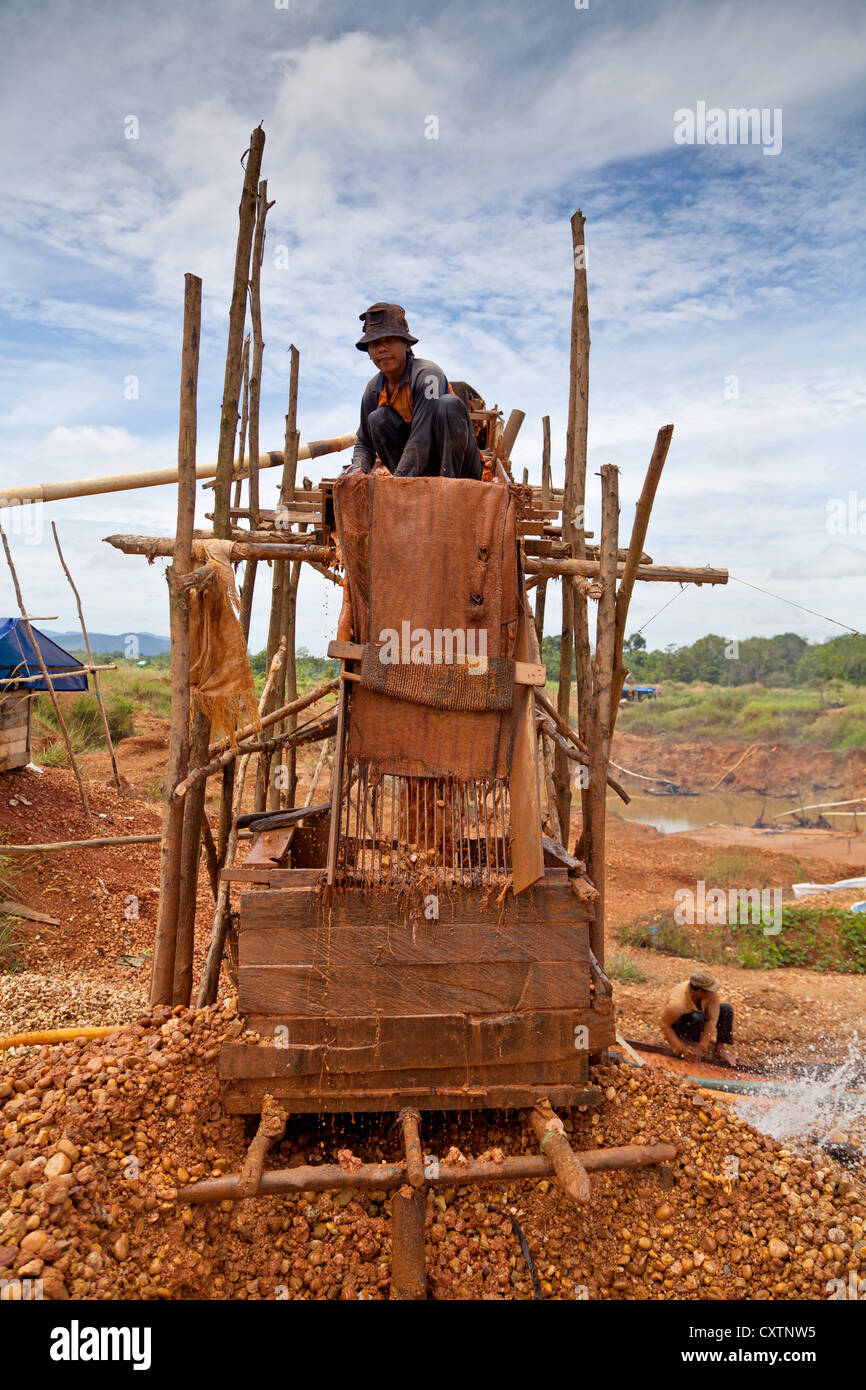 Diamond mining plant hi-res stock photography and images - Alamy