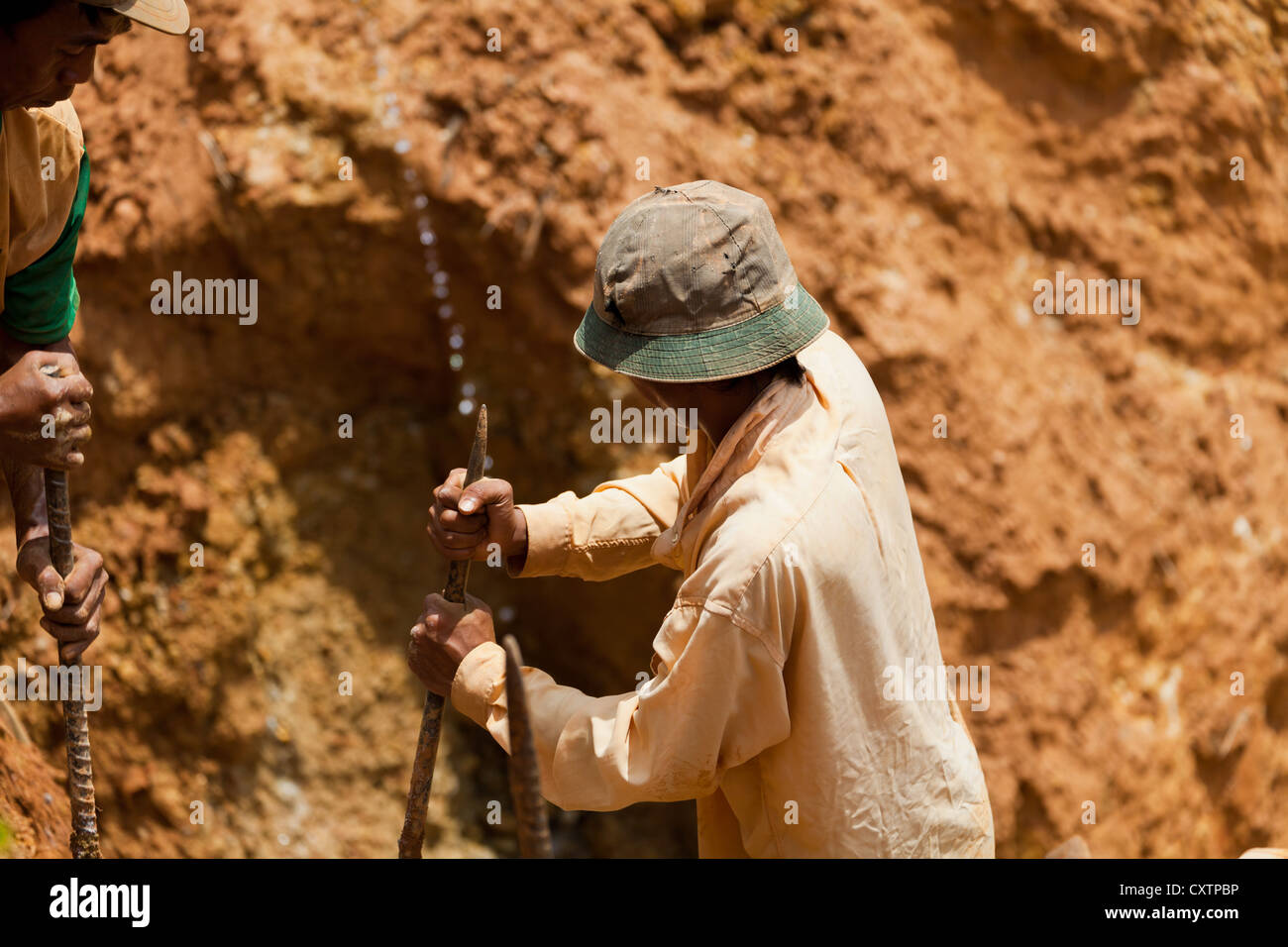 Diamond diggers in pit on hi-res stock photography and images - Alamy