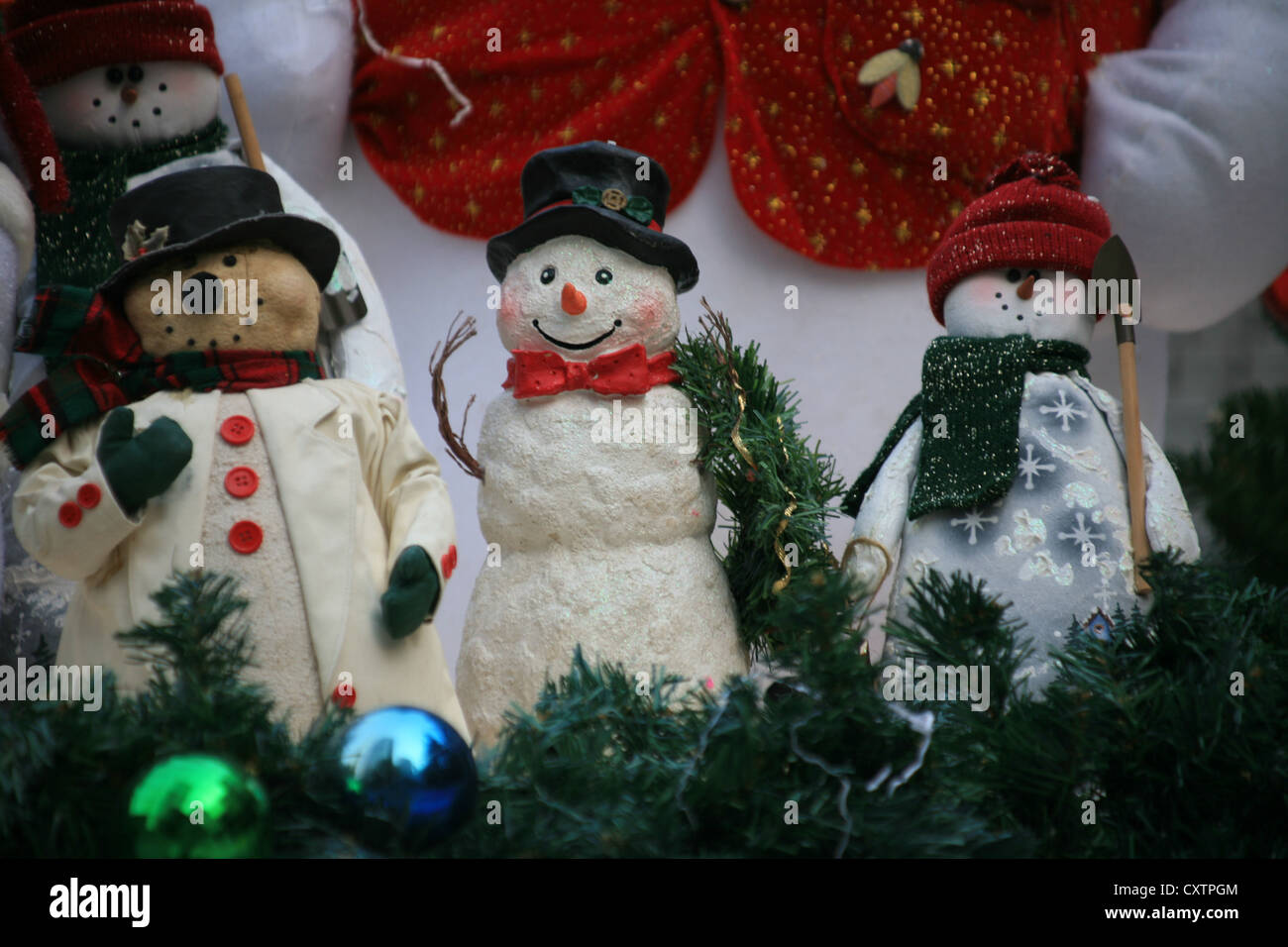 Funny human snowman hi-res stock photography and images - Alamy