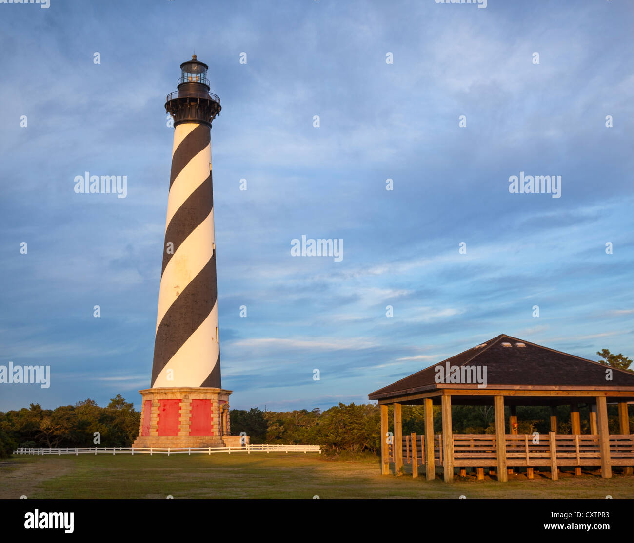 Cape hatteras lighthouse beach hi-res stock photography and images - Alamy