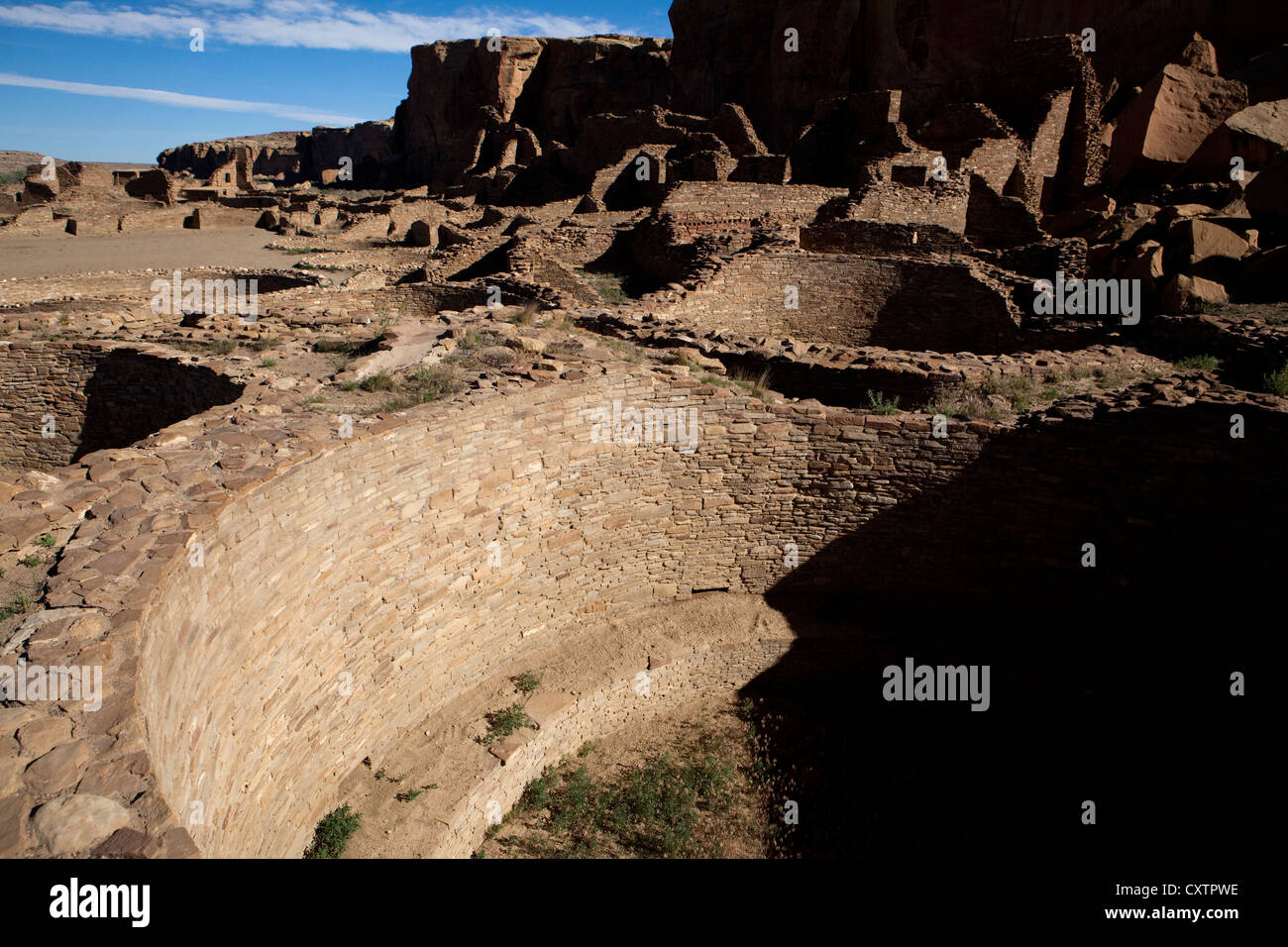 Chaco canyon indian ruins hi-res stock photography and images - Alamy