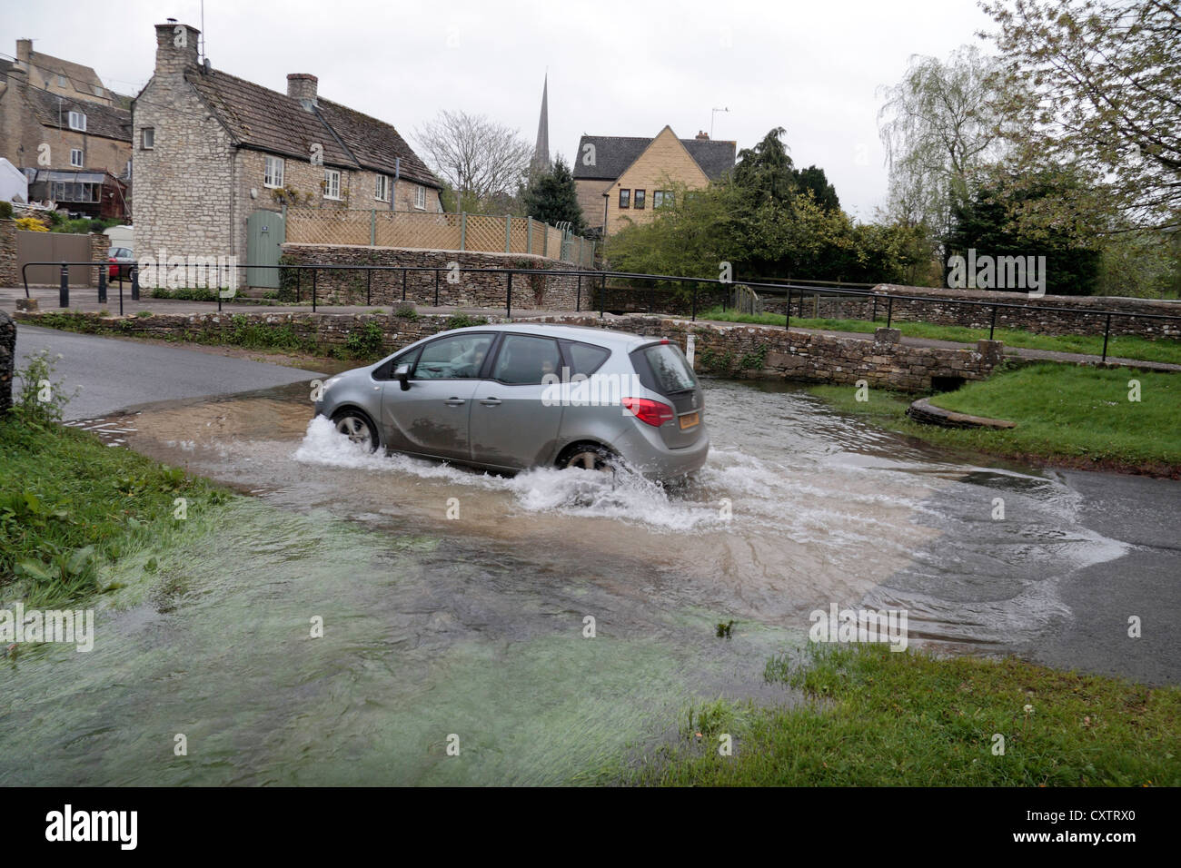 Ford car uk hi-res stock photography and images - Alamy