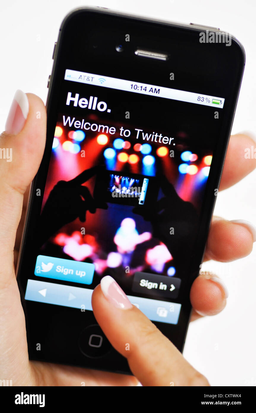 Welcome to twitter hi-res stock photography and images - Alamy