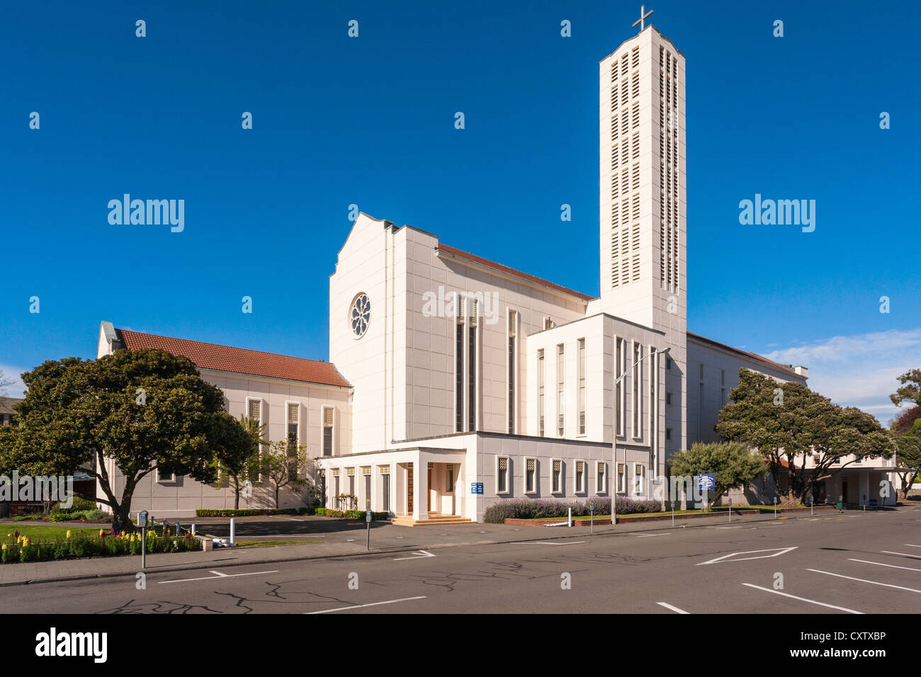 Art deco cathedral hi-res stock photography and images - Alamy