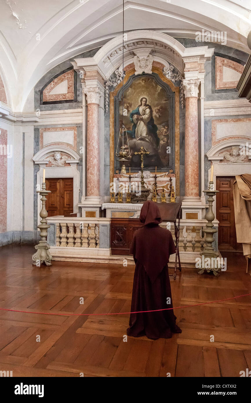 Chapel of the Infirmary for the Seriously Ill. Mafra National Palace ...
