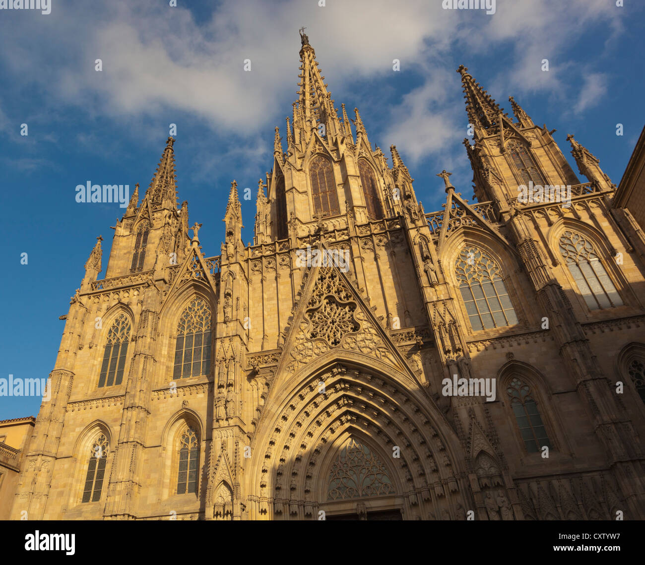 Barcelona cathedral gothic hi-res stock photography and images - Alamy