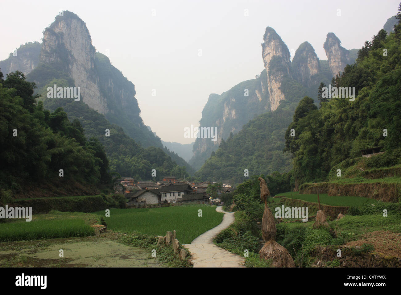 Karst path hi-res stock photography and images - Alamy