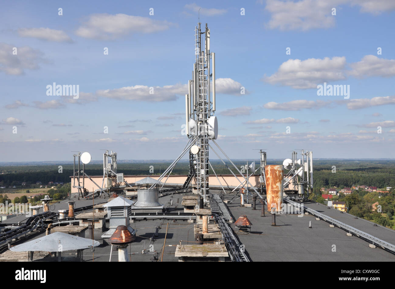 Cellular communication system on the roof Stock Photo - Alamy
