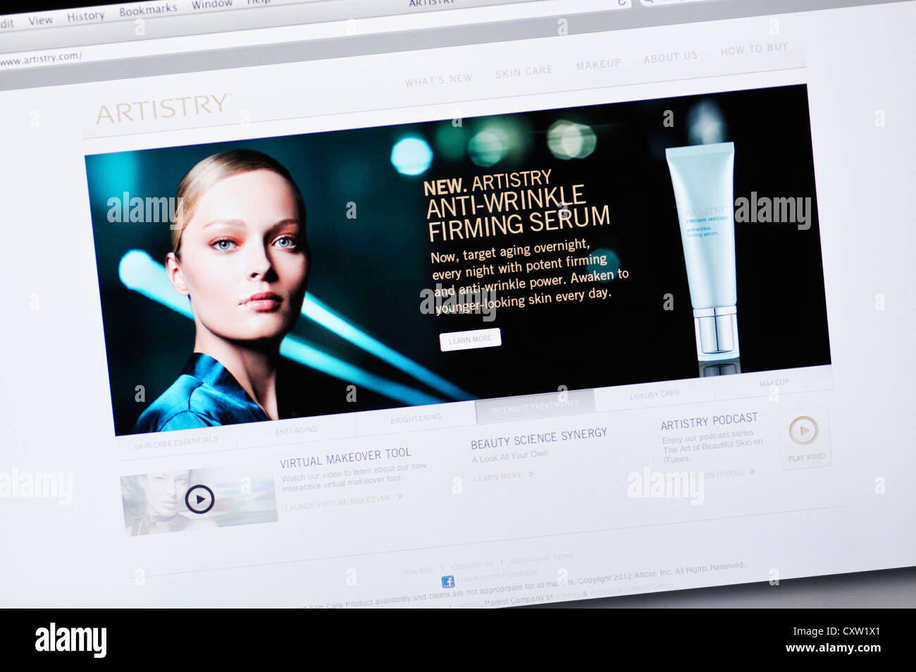 Shopping online skin care products hi-res stock photography and images ...