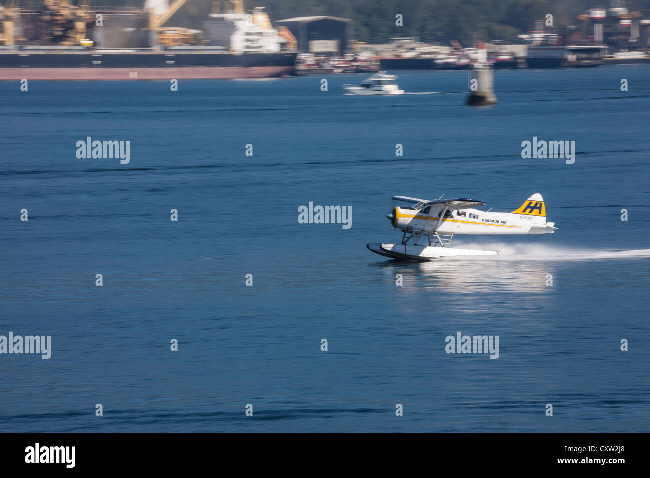 Float Plane on Coal Harbor, Vancouver, Canada Stock Photo - Alamy