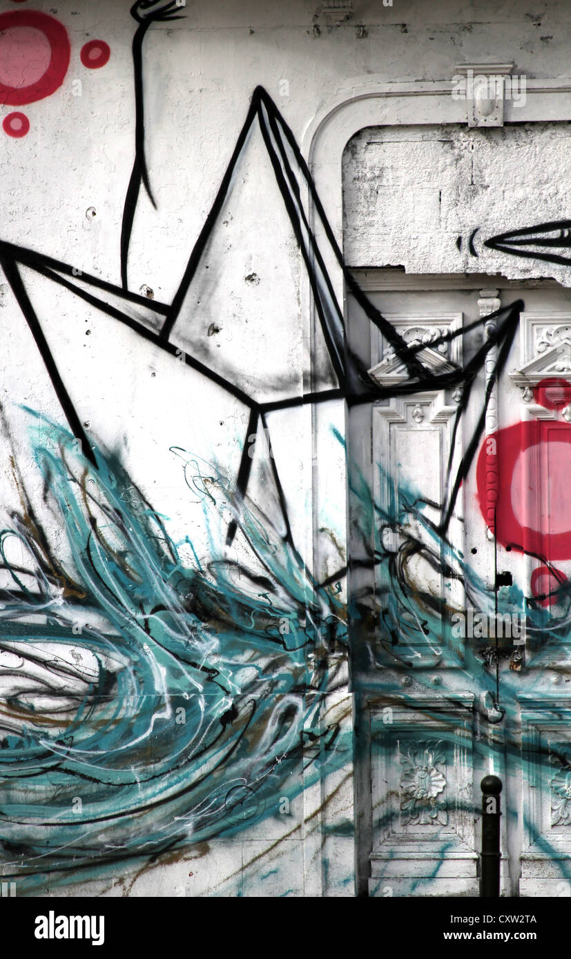 Graffiti wall paper hi-res stock photography and images - Alamy