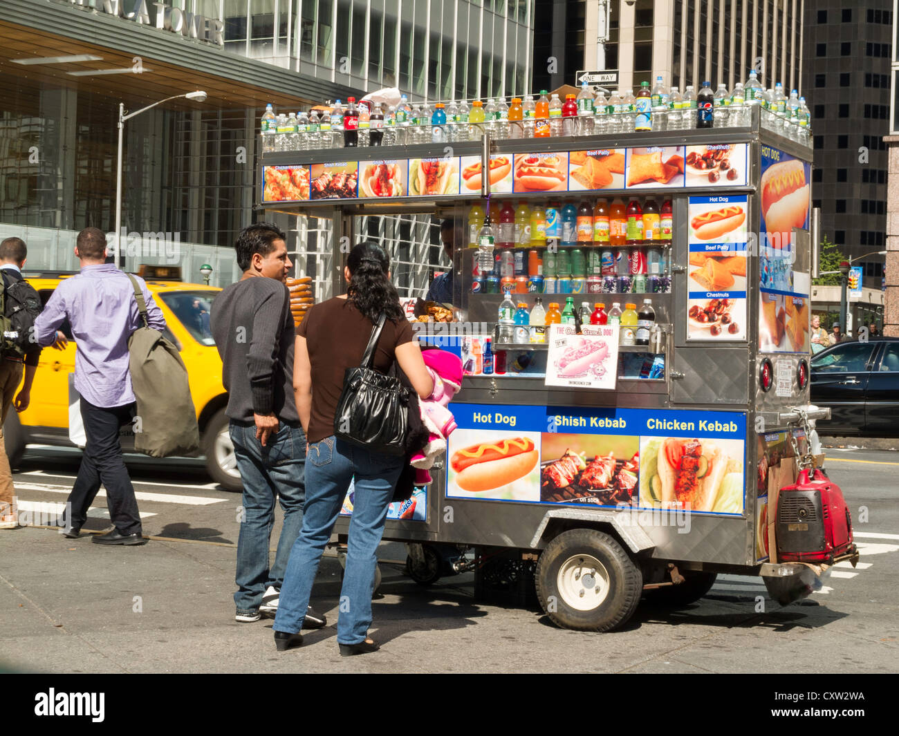 Sidewalk Food Vendor, NYC Stock Photo - Alamy