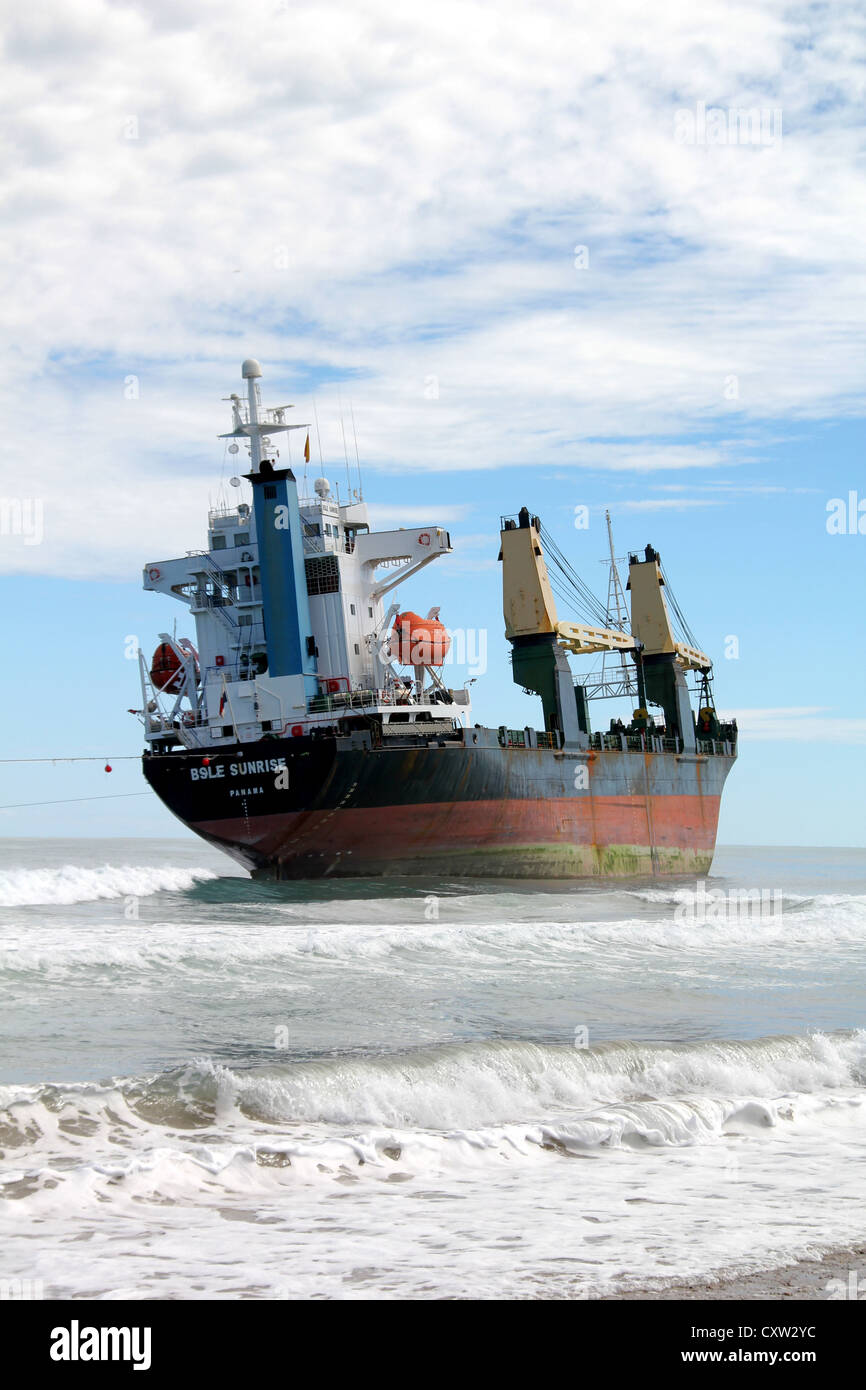 Beached Ship Stock Photos & Beached Ship Stock Images - Alamy