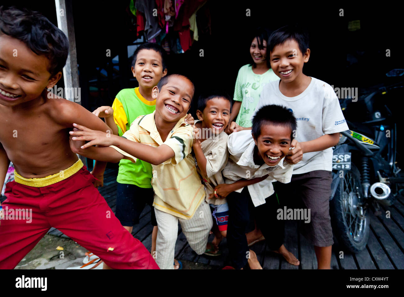 Indonesian children kalimantan hi-res stock photography and images - Alamy