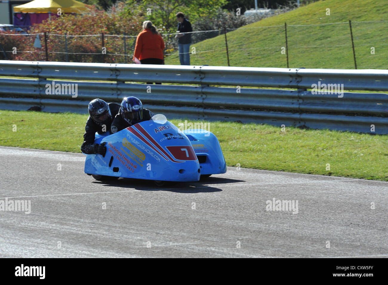 motorbike and sidecar bike race at thruxton Stock Photo - Alamy