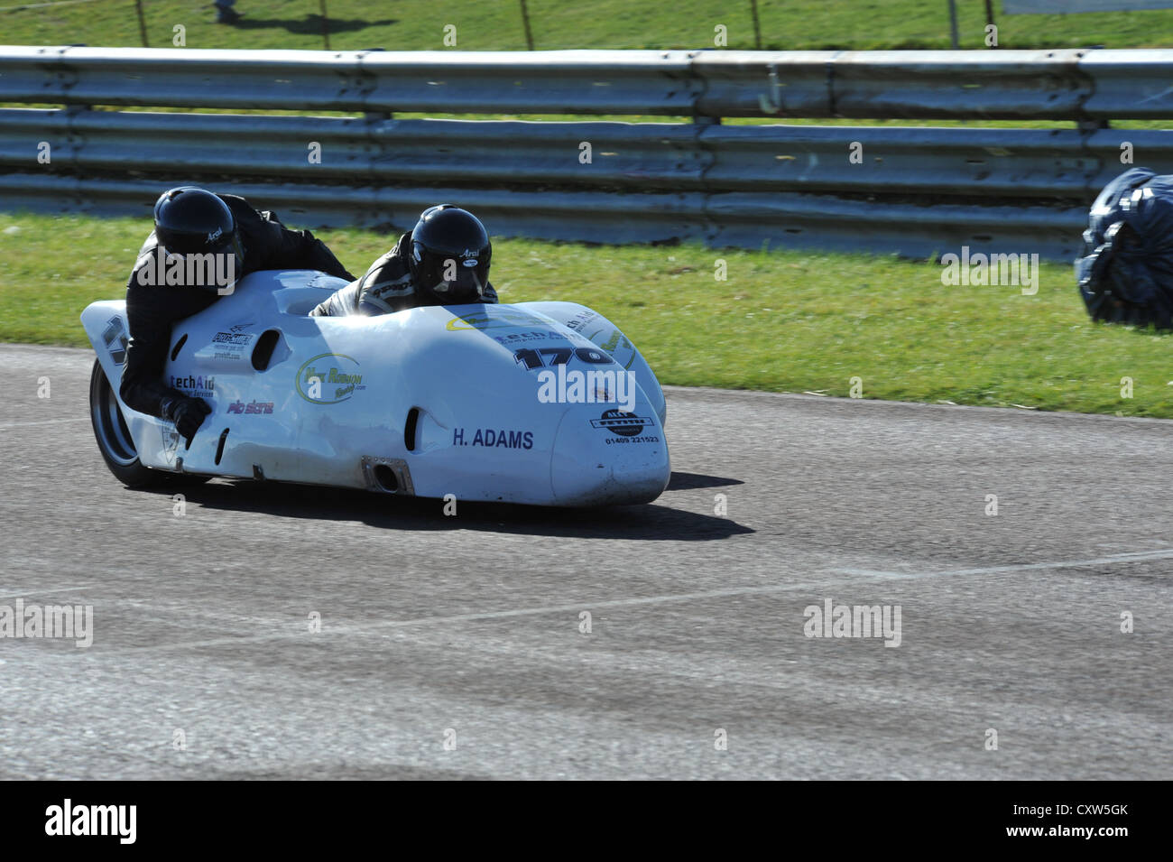 motorbike and sidecar bike race at thruxton Stock Photo - Alamy