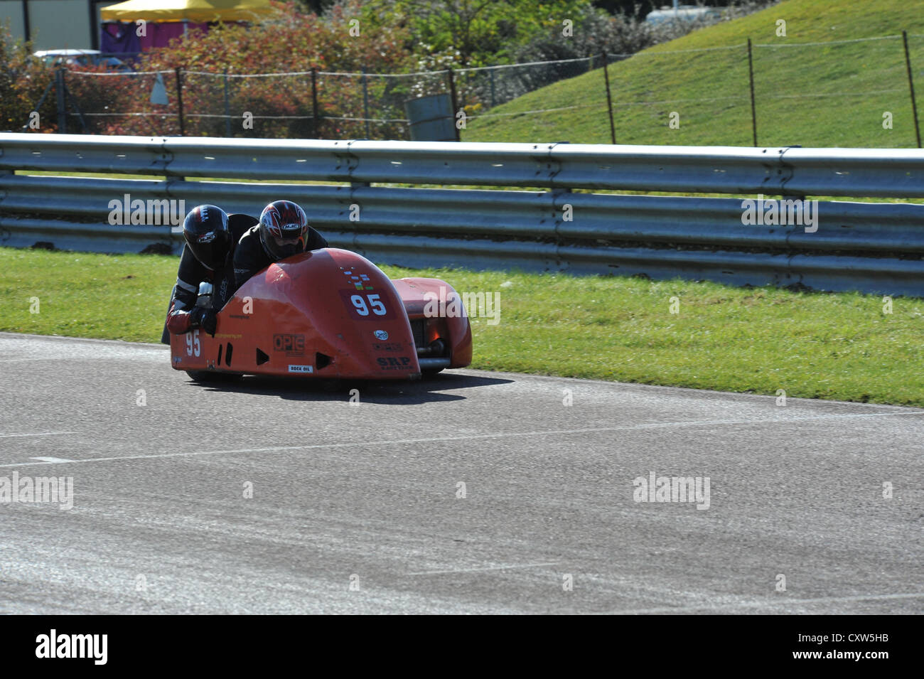 motorbike and sidecar bike race at thruxton Stock Photo - Alamy