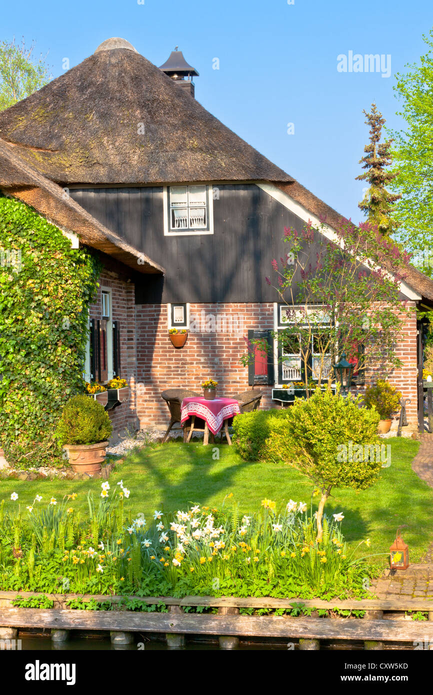Dutch traditional house beautiful garden hi-res stock photography and ...