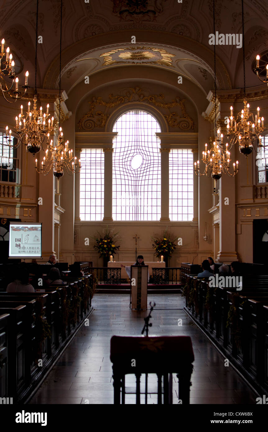 Parish churches inside nave aisle interiors hi-res stock photography ...