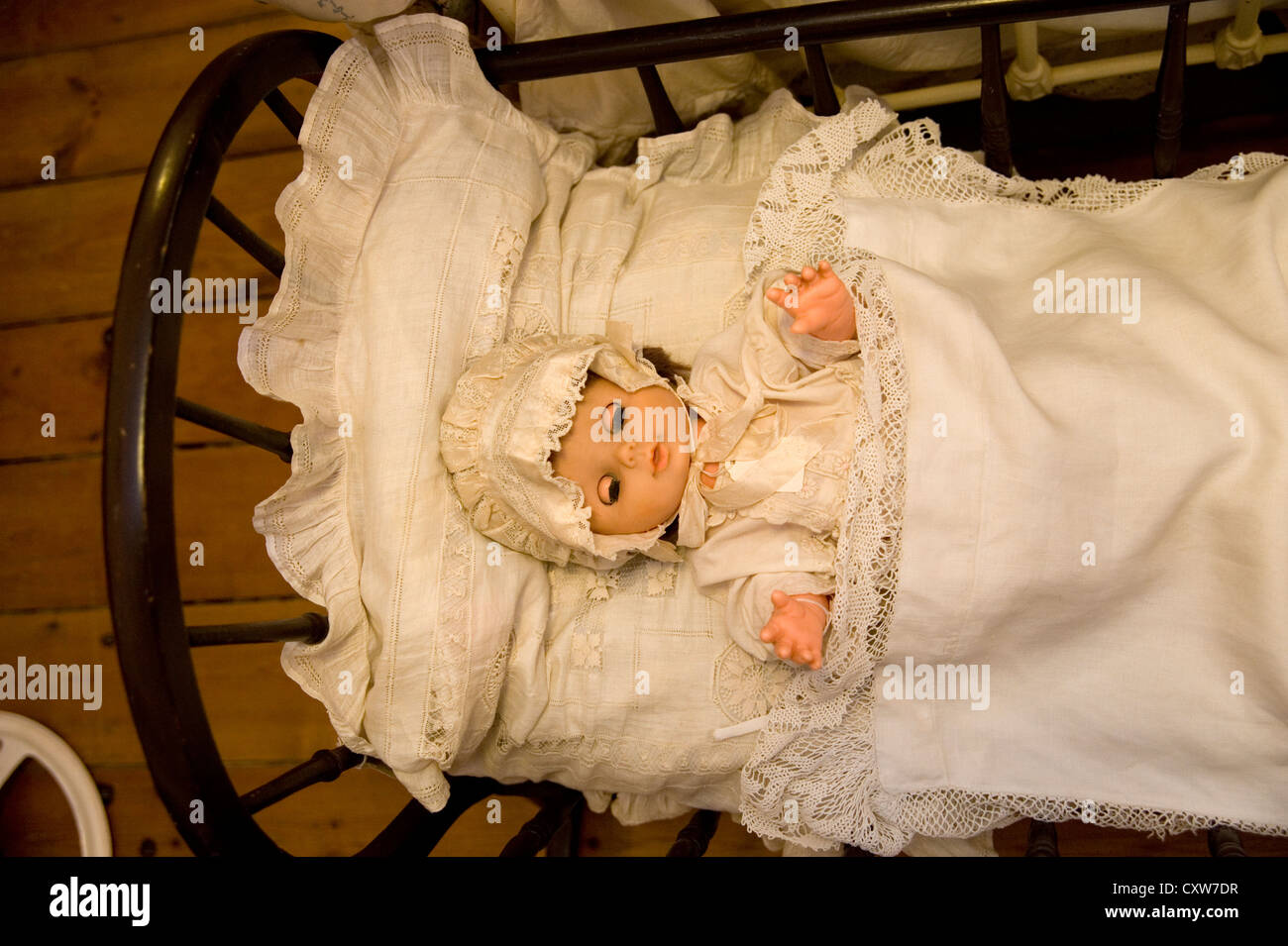Sleeping dolly hi-res stock photography and images - Alamy