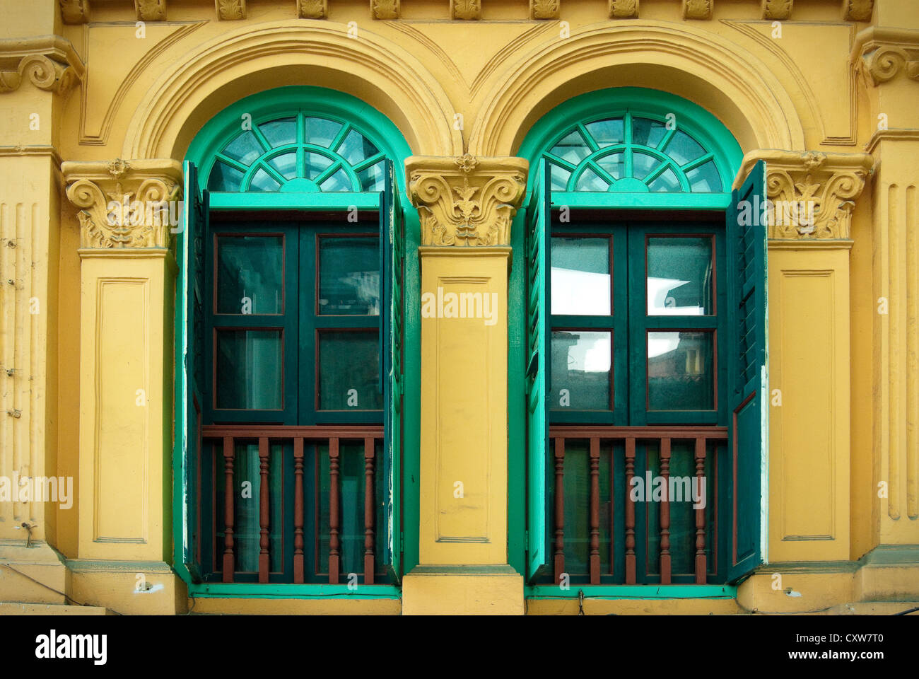 Suttered windows hi-res stock photography and images - Alamy