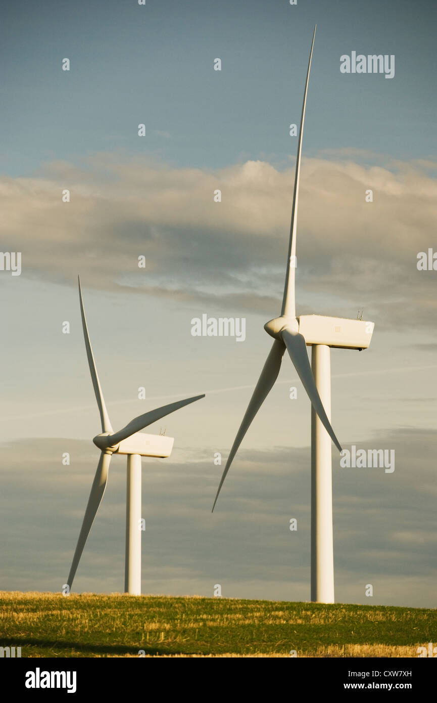 Windy ridge hi-res stock photography and images - Alamy