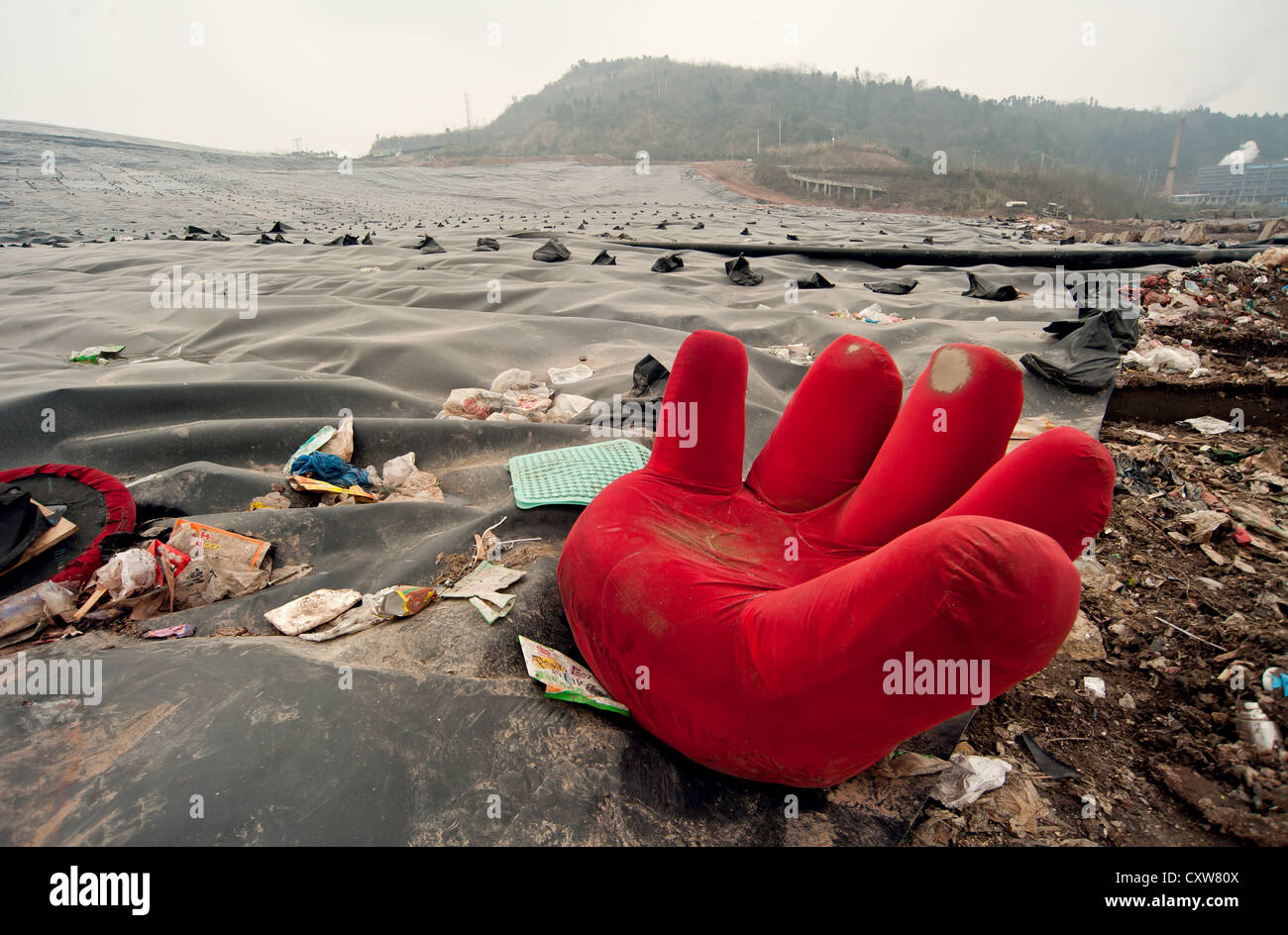 China waste collection hi-res stock photography and images - Alamy