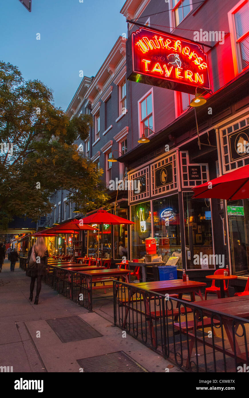 White horse tavern new york hi-res stock photography and images - Alamy