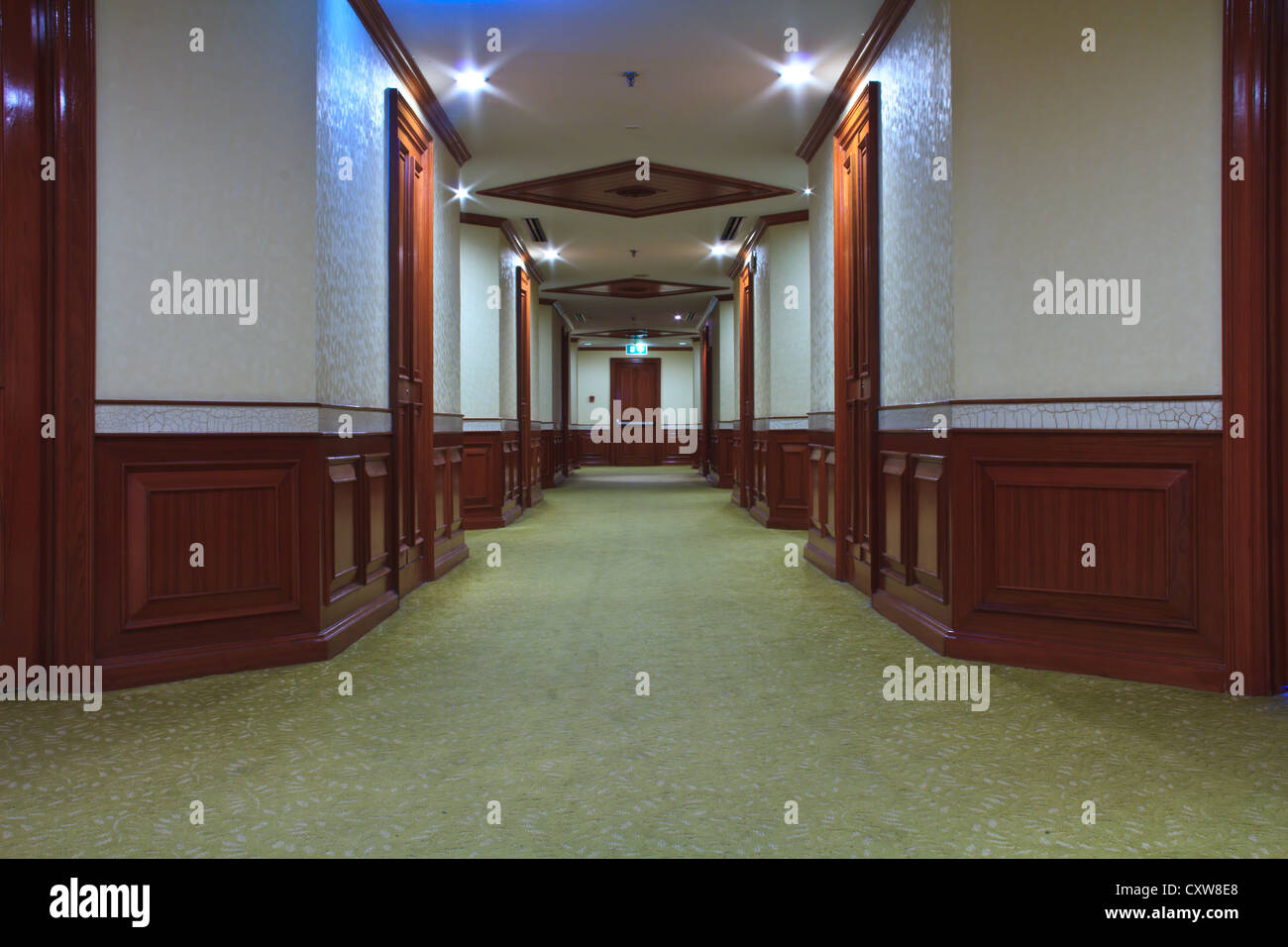 Hotel settee hi-res stock photography and images - Alamy