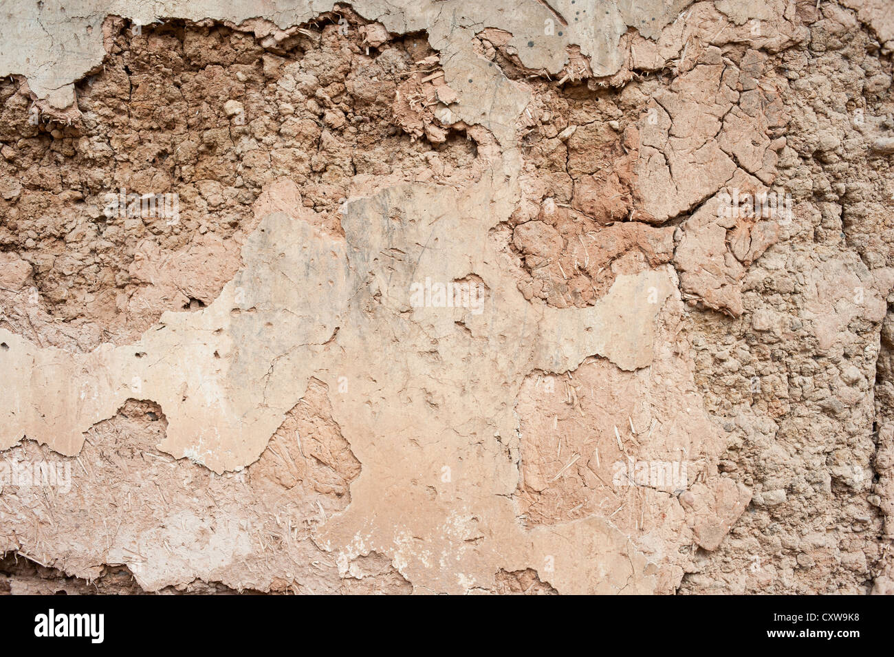 Dilapidated mud wall Stock Photo - Alamy