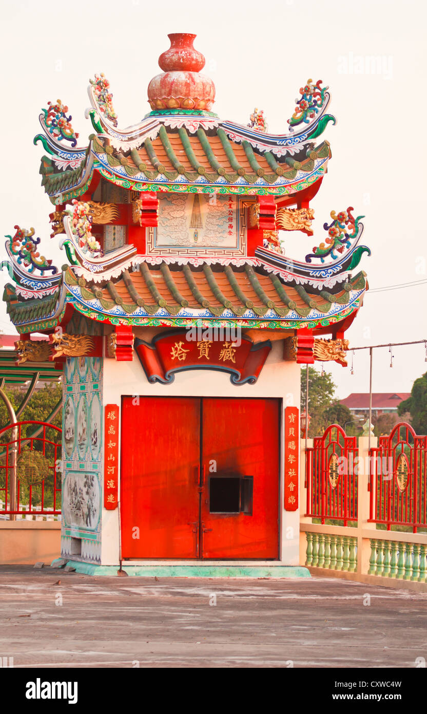 China s sacred temples in Thailand Stock Photo - Alamy