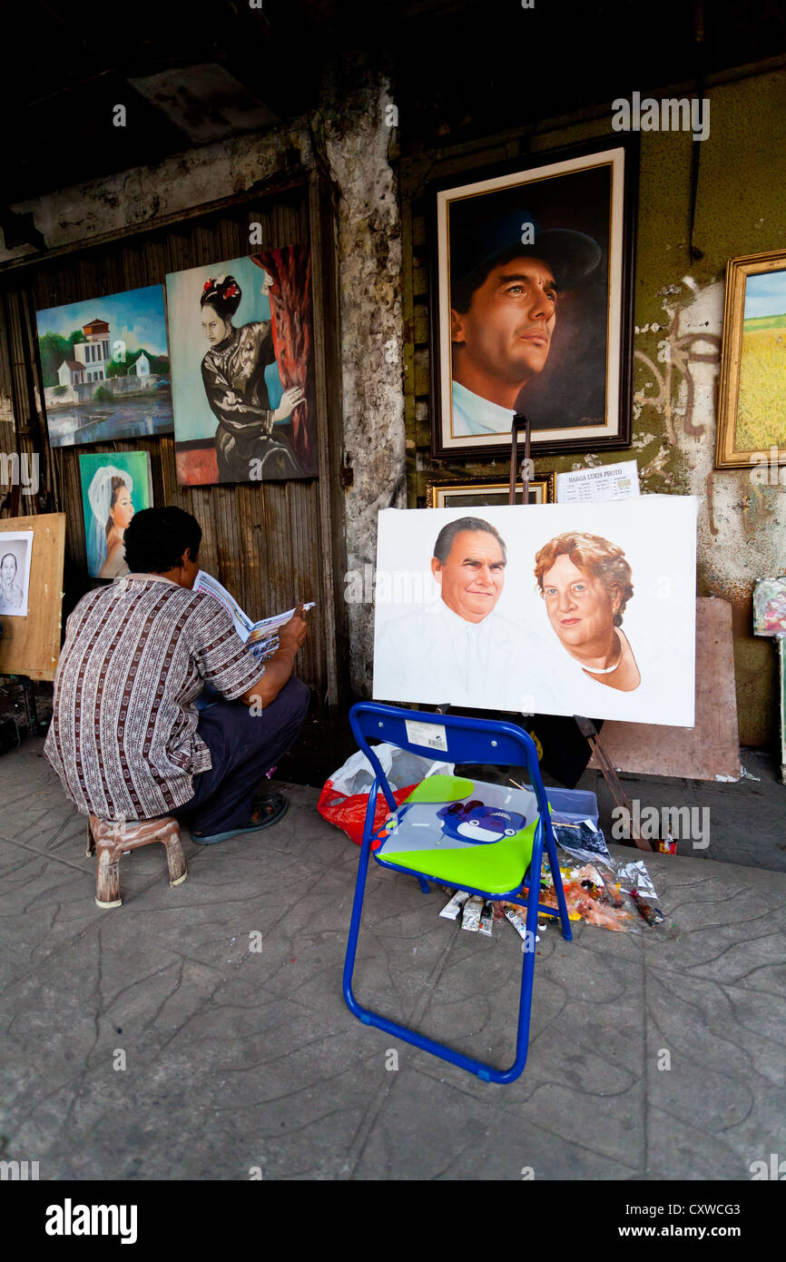 Portrait Artist in the Streets of Jakarta, Indonesia Stock Photo - Alamy