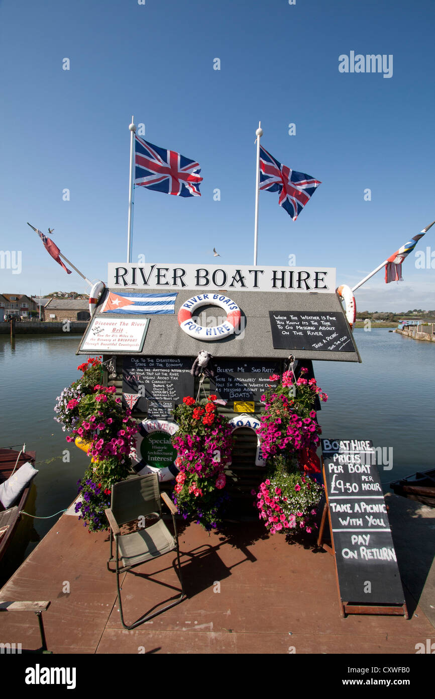 Hire boat kiosk hi-res stock photography and images - Alamy